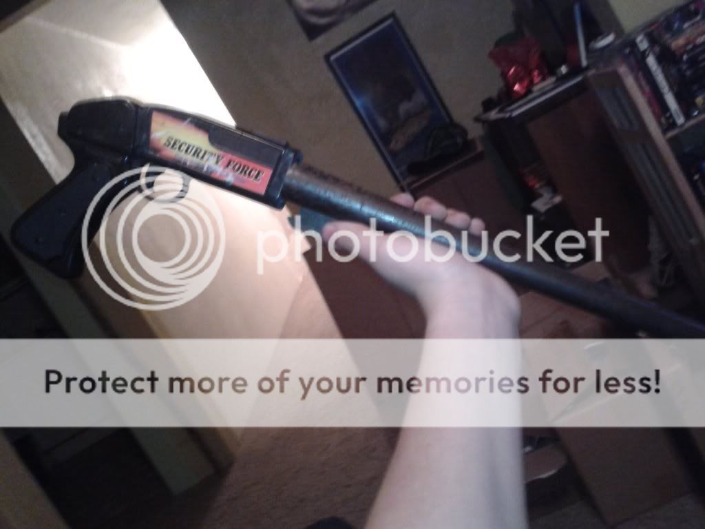 griggs thayne 's custom 3 barrelled slug thrower