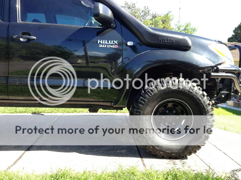 NewHilux.net • View topic - Rhys' Lux sold